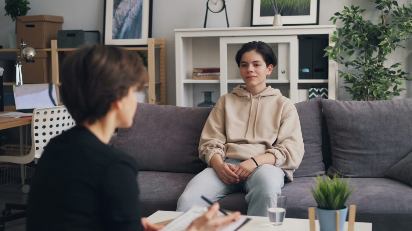 vitaly-gariev-m-82PNzgFq4-unsplash - Connected Woman Magazine